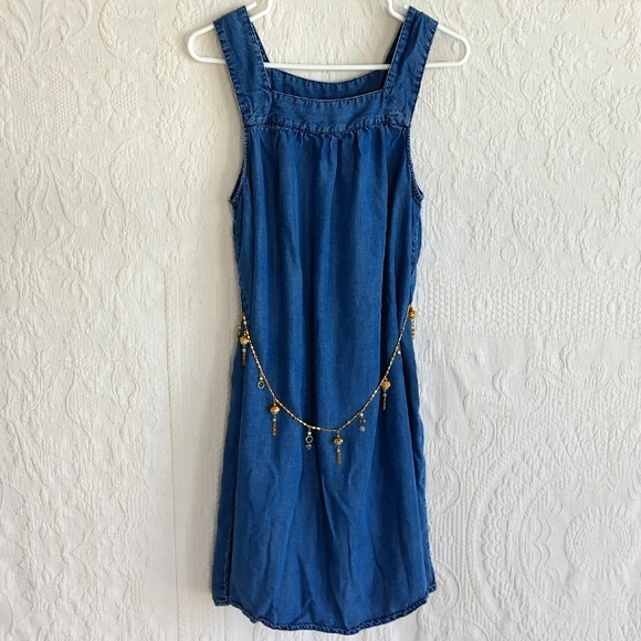 Universal Thread | Dresses | Universal Thread Denim Midi Dress With ...
